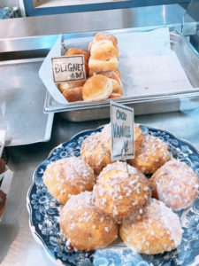 MAMICHE Paris The 9th arrondissement of Paris, a hot bakery by two ...